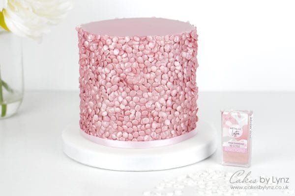 How to add Shimmer & Sparkle onto your cakes - 3 Different Techniques ...