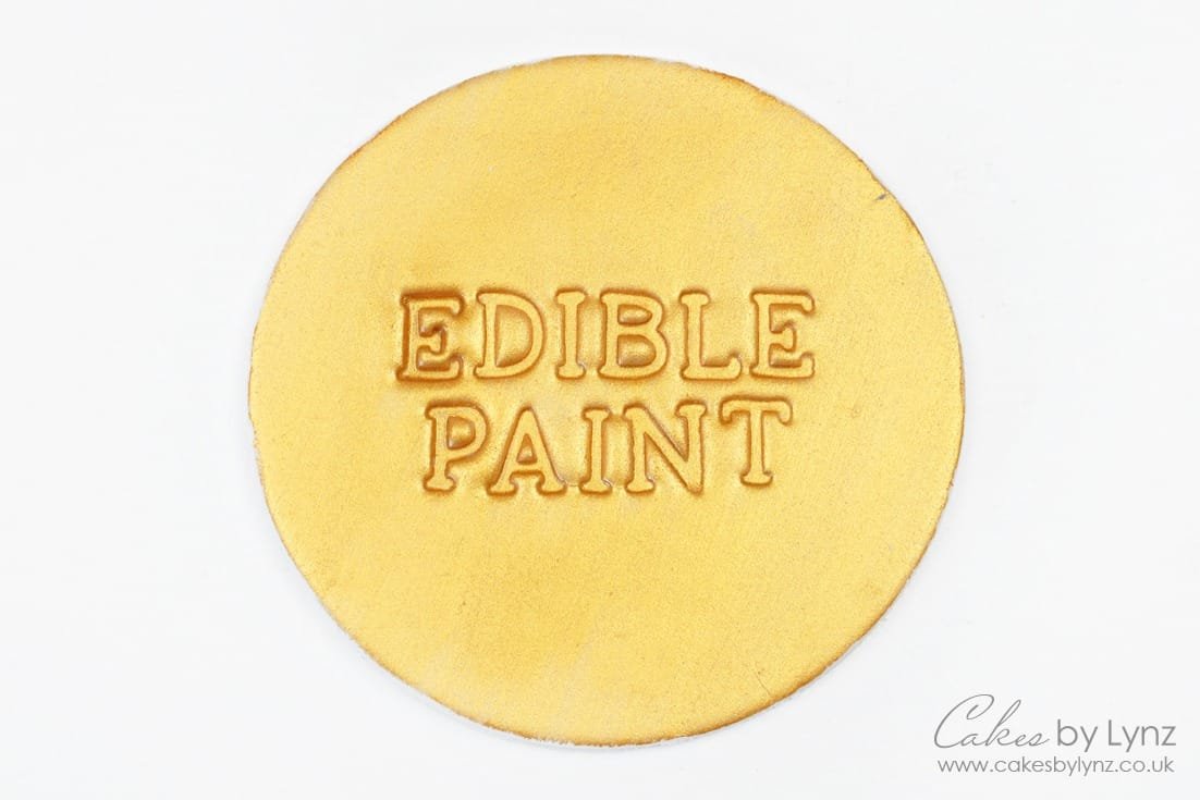 My 6 favourite ways To create edible metallic paint for your cakes ...