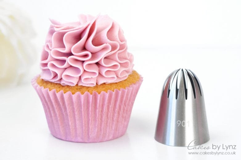 Ruffle Effect Piping Techniques - New Piping Tips - Cakes by Lynz