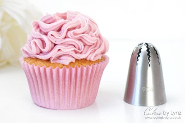 Ruffle Effect Piping Techniques - New Piping Tips - Cakes by Lynz