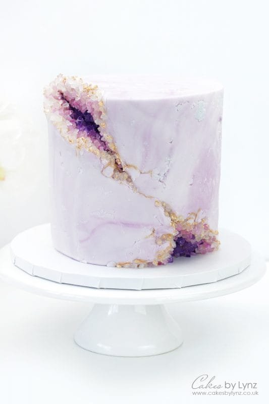 How to create a Geode Cake with a Stone Fondant Effect - Cakes by Lynz