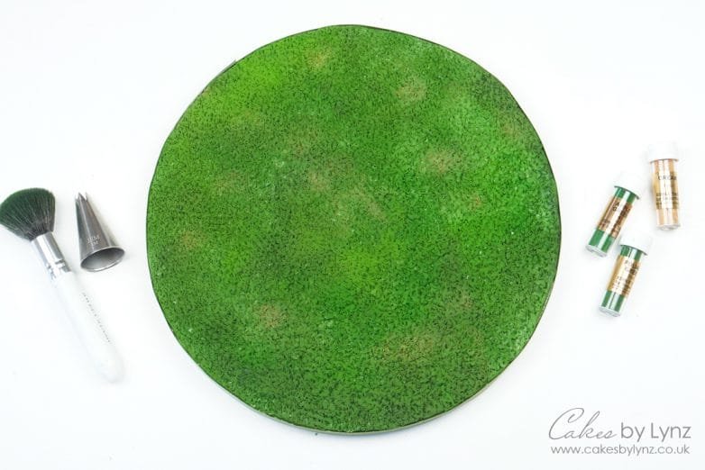 Covering your Cake Board to look like Marble, Metal & Grass - Tutorial ...